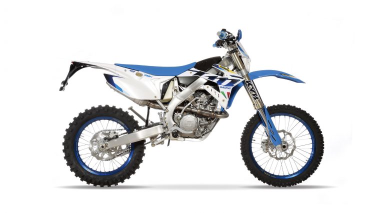VIDEO. TM Racing goes with fuel-injected bikes for 2022 Enduro models ...